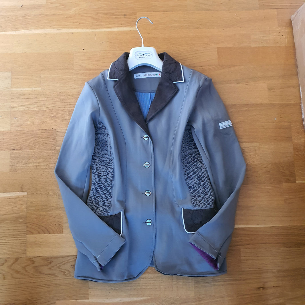 Ladies Show Jackets | Robyns Tack Room – ROBYN'S TACK ROOM