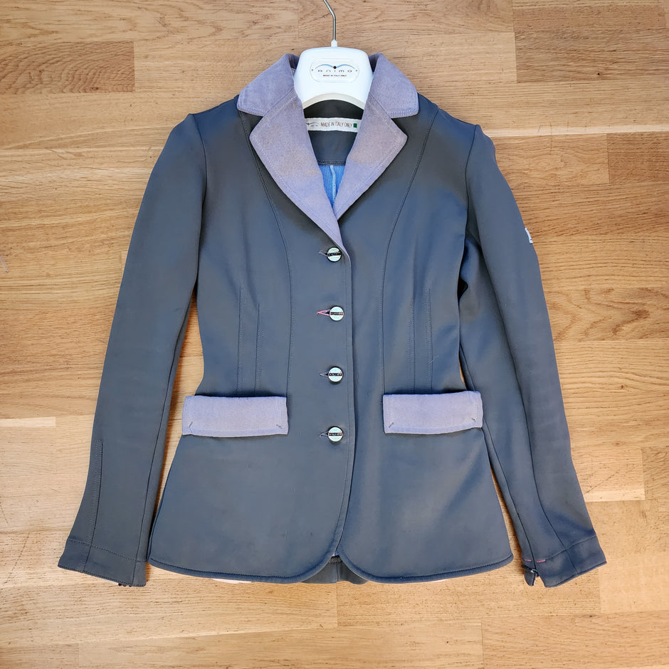 Ladies Show Jackets | Robyns Tack Room – ROBYN'S TACK ROOM