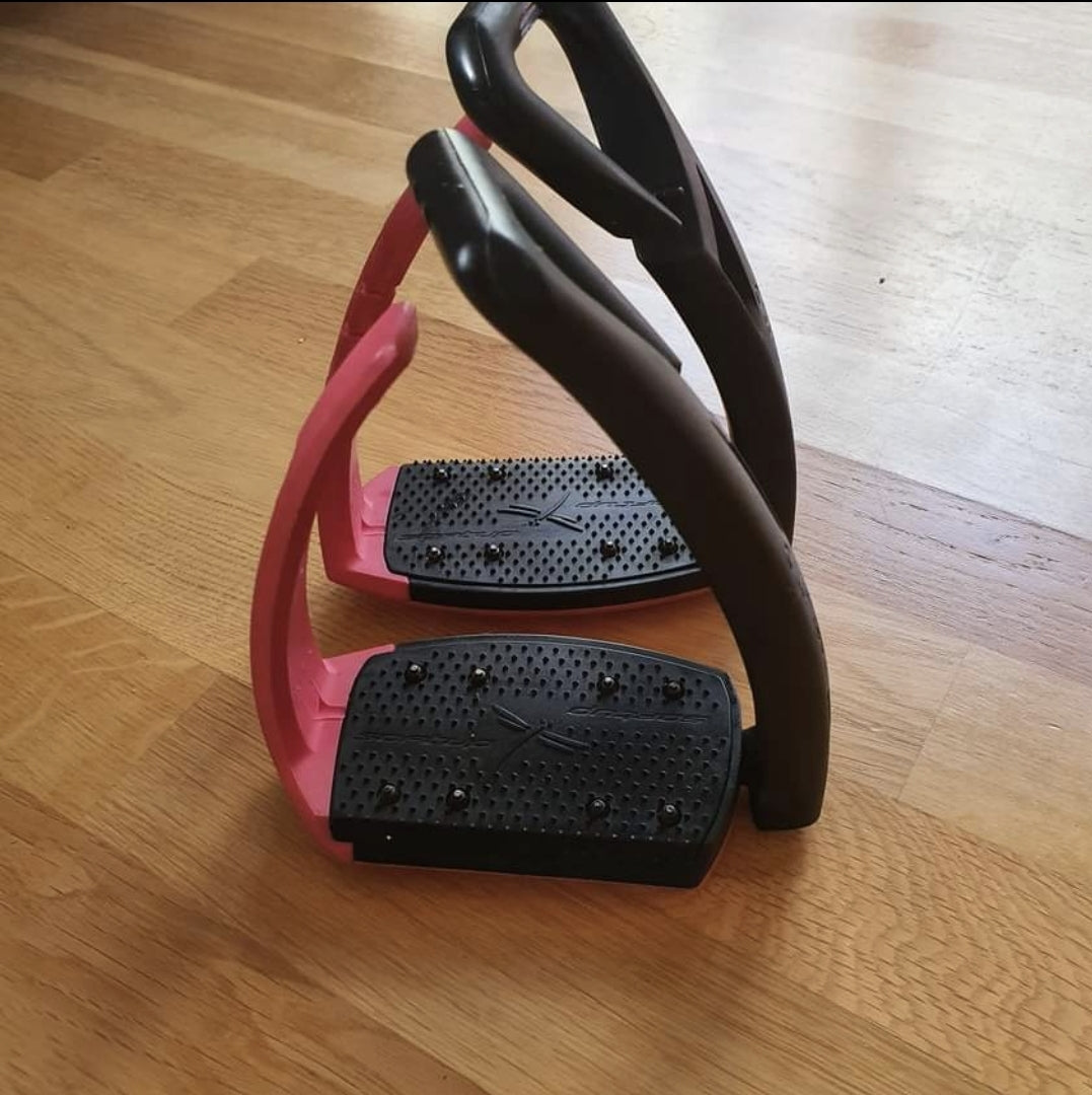 Free Jump pink Soft Up Pro stirrups – Robyn's Tack Room