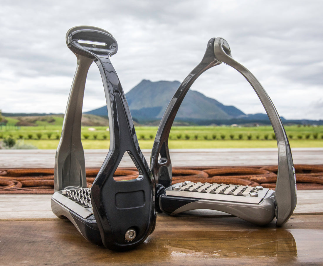 Acavallo Opera Stirrups – ROBYN'S TACK ROOM